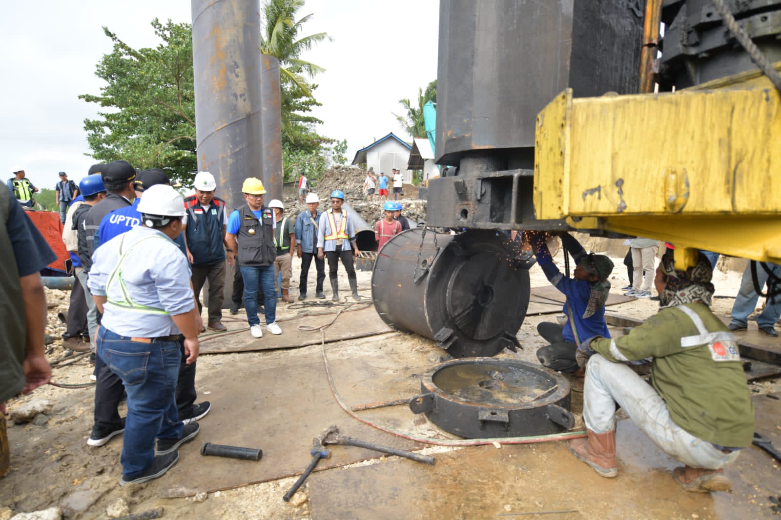 Peletakkan Batu Pertama Proyek Jembatan Sodongkopo Peletakkan Batu Pertama Proyek Jembatan Sodongkopo
