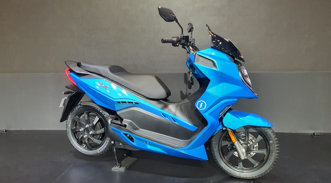Ternyata Ini Loh Spesifikasinya! Harga dan Spesifikasi Motor Listrik ...