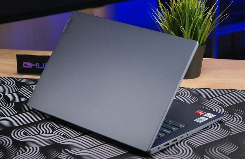 Review Laptop Dengan Fitur Canggih dan Tampil Elegan, Lenovo V14 G4 ...