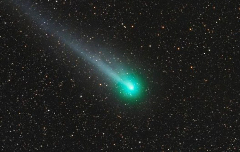 Mengungkap Fenomena Misteri Komet Setan: Penjelajahan di Luar Batas ...