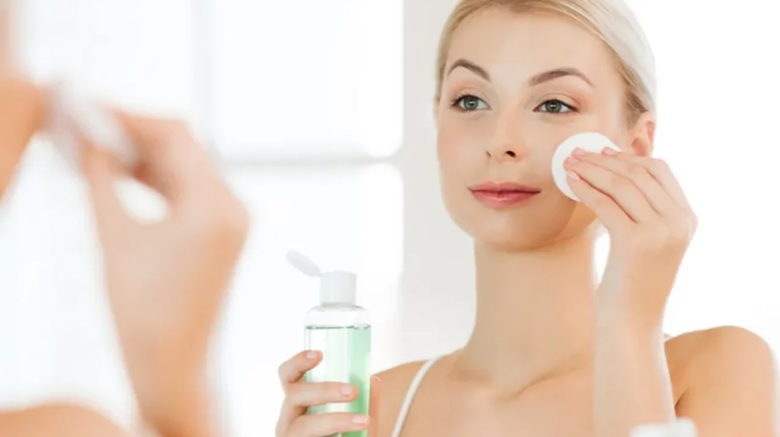 Lihat Manfaat AHA, BHA, dan PHA Dalam Produk Toner: Inilah 5 Toner ...