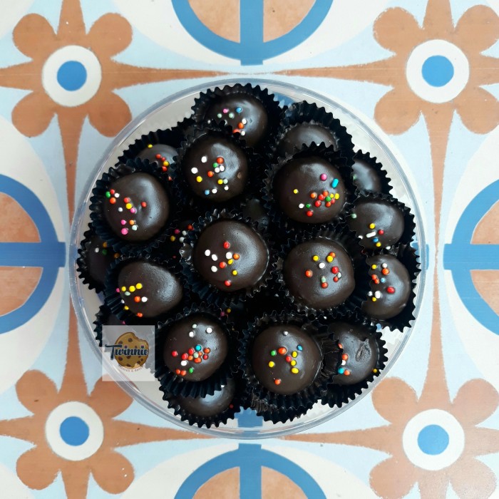 Kue Choco Ball Cookies: Resep dan Cara Pembuatannya