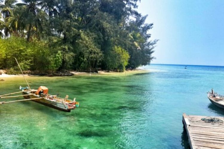 Eksotisme Pantai Pelabuhan Merak: Pesona Alam yang Memikat di Banten