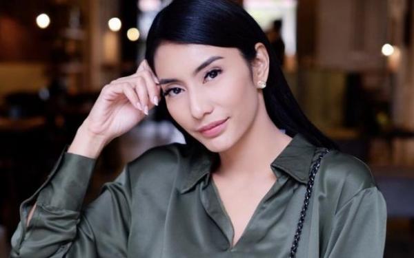 Profil Tyas Mirasih: Keberanian dan Kecantikan dalam Dunia Hiburan ...