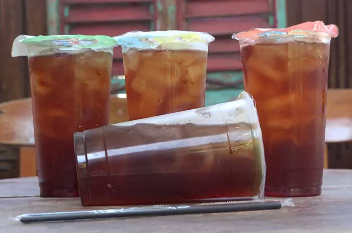 Ini Dia! 7 Alasan Kenapa Es Teh Jumbo Laris Manis - eSatuID